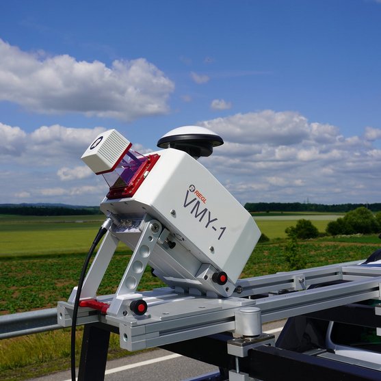 RIEGL VMY-1: Extremely Compact Mobile Mapping System - RIEGL Austria
